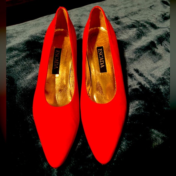 Escada | Shoes | Gorgeous Italian Narrow Escada Suede Pumps Heels ...